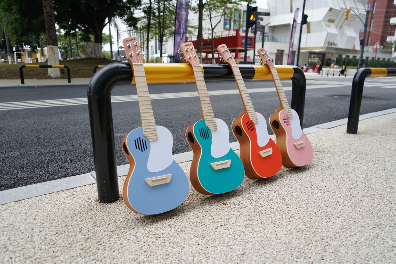 The Best Concert Ukulele For Kids” by LWSYN.com – PICKAPICK - PICKAPICK ...